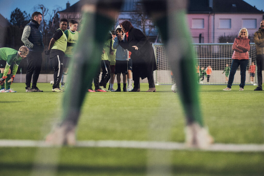 Terrain de foot synthétique à Ehlerange - Commune de Sanem